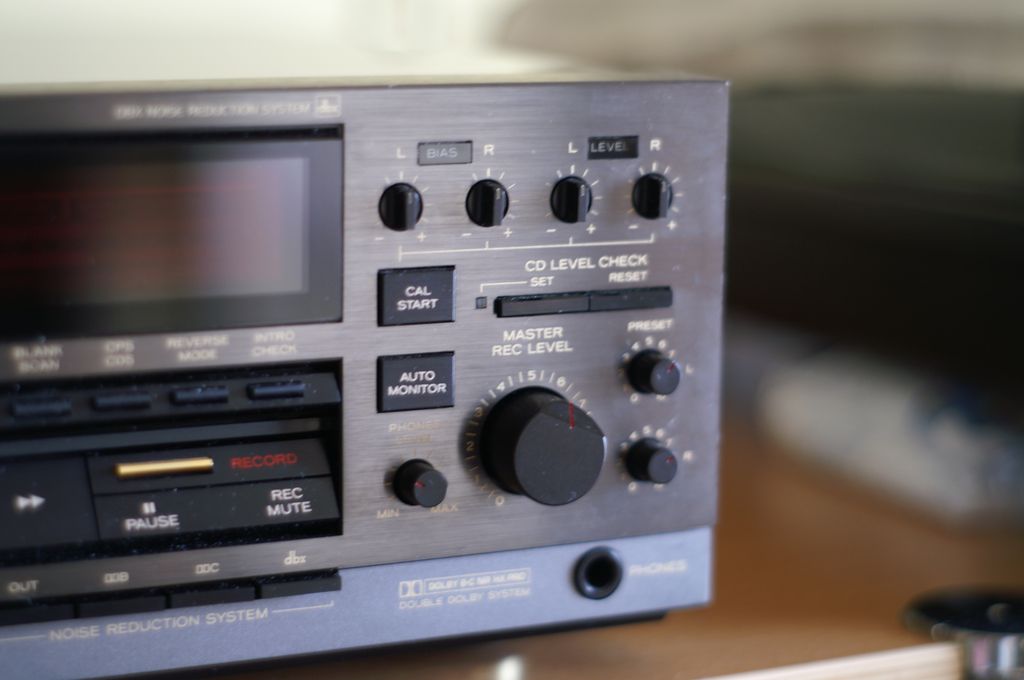 TEAC R-919X: Konfor i solidan zvuk | Zoki Audio - Hi-Fi Equipement Reviews