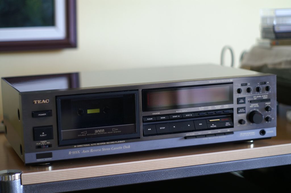 TEAC R-919X: Konfor i solidan zvuk | Zoki Audio - Hi-Fi Equipement Reviews